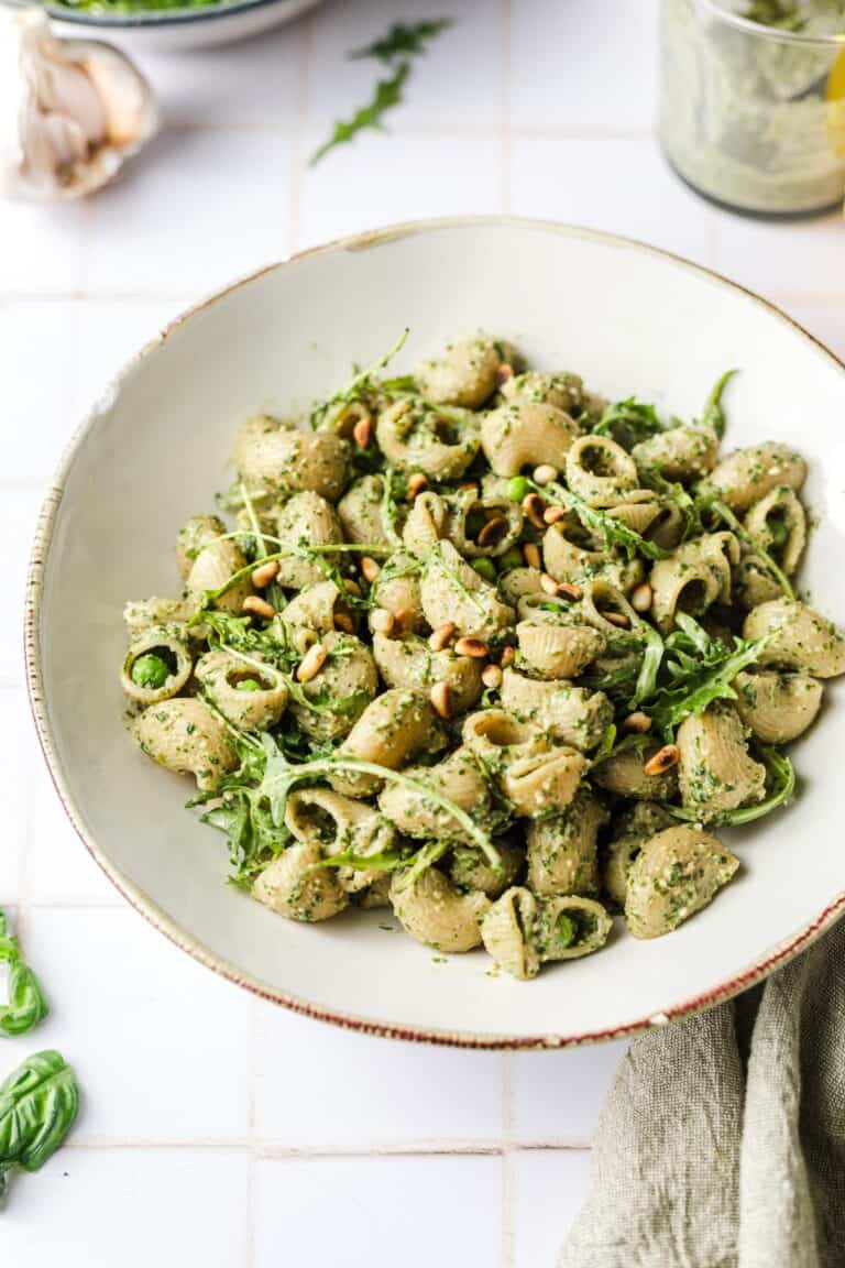 Vegan Pesto Pasta with Peas & Arugula (Oil-Free) - Veggie Jam English